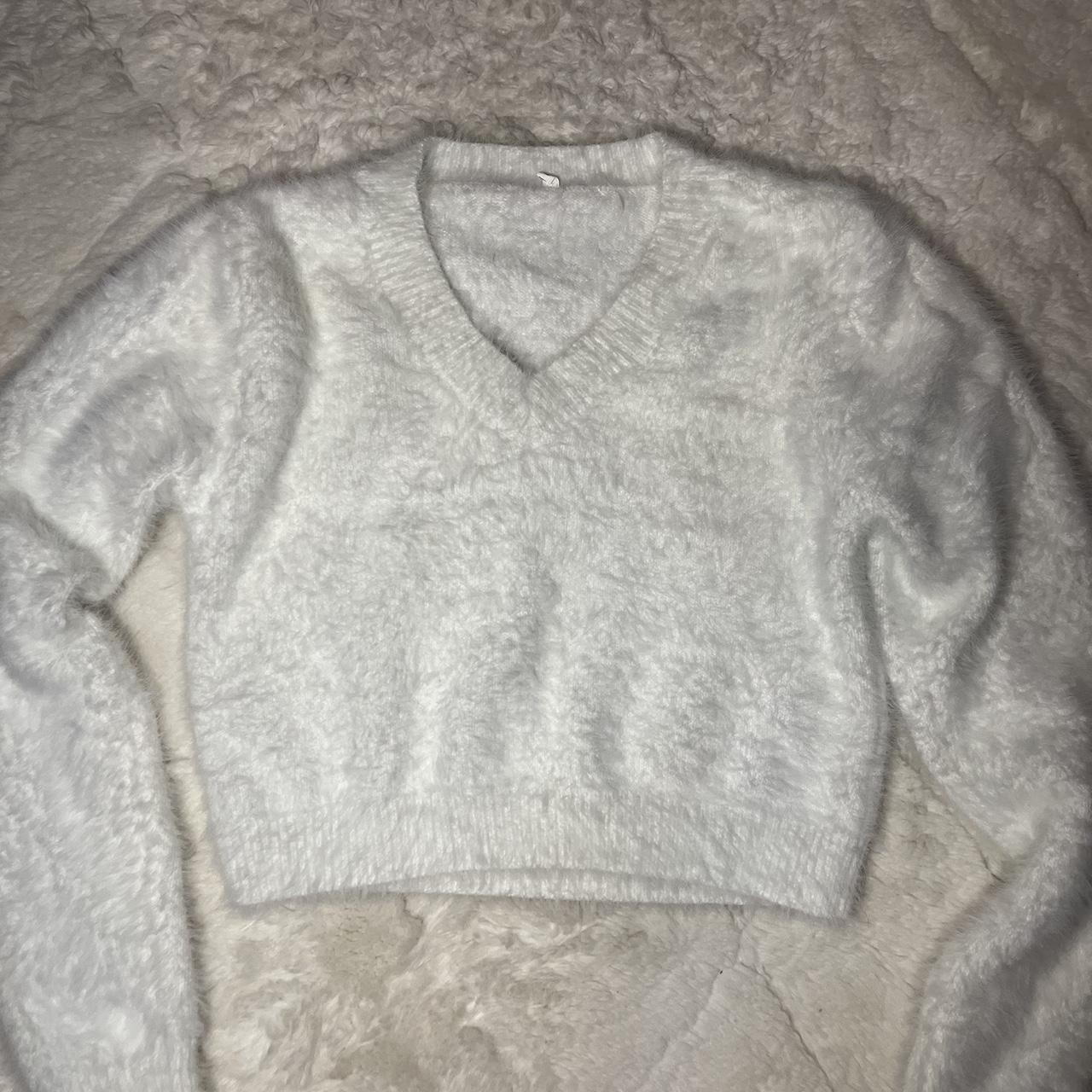 yesstyle white cropped fuzzy sweater Size:s never... - Depop
