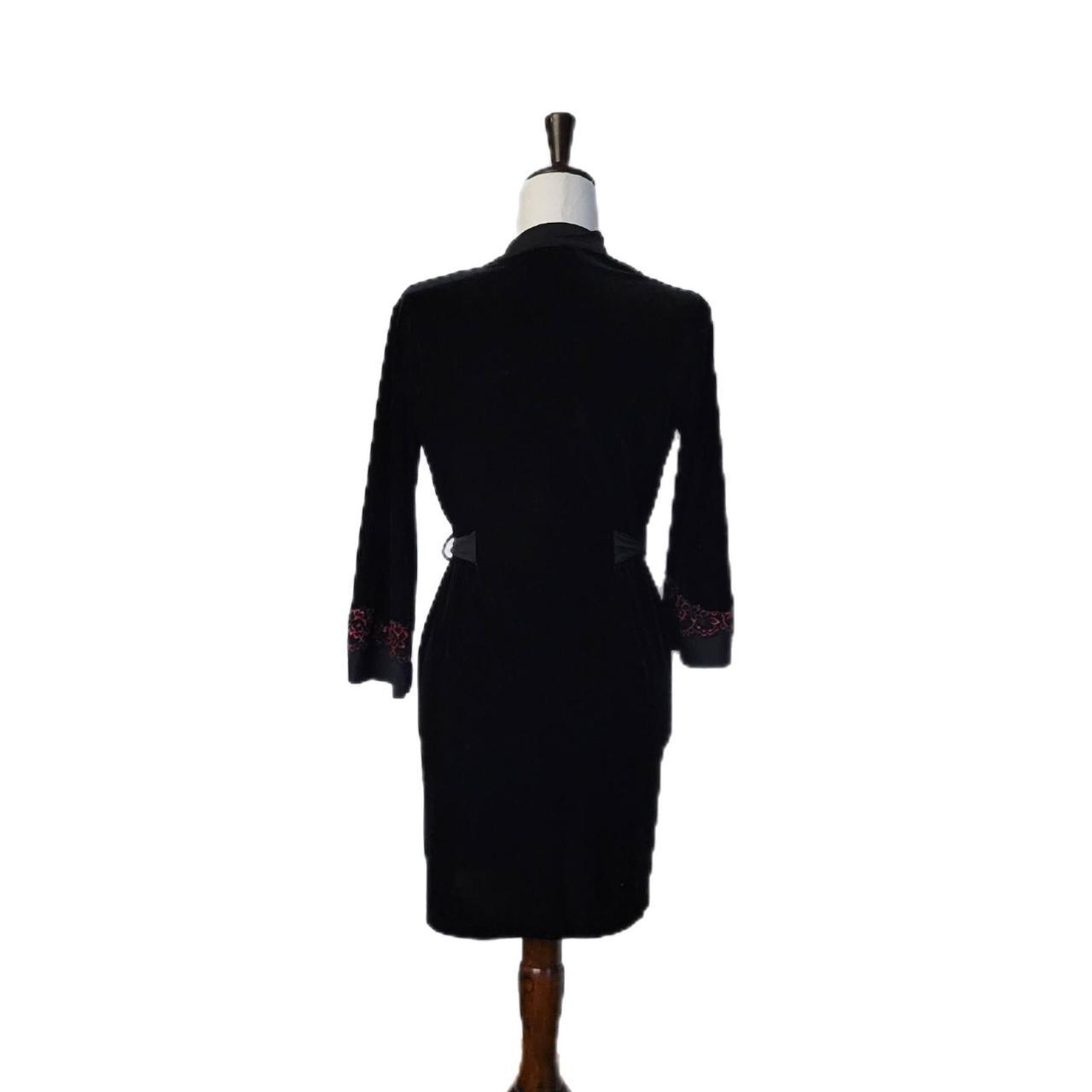 Short Black Velvet Robe Red Trim Black Lace In Bloom... - Depop