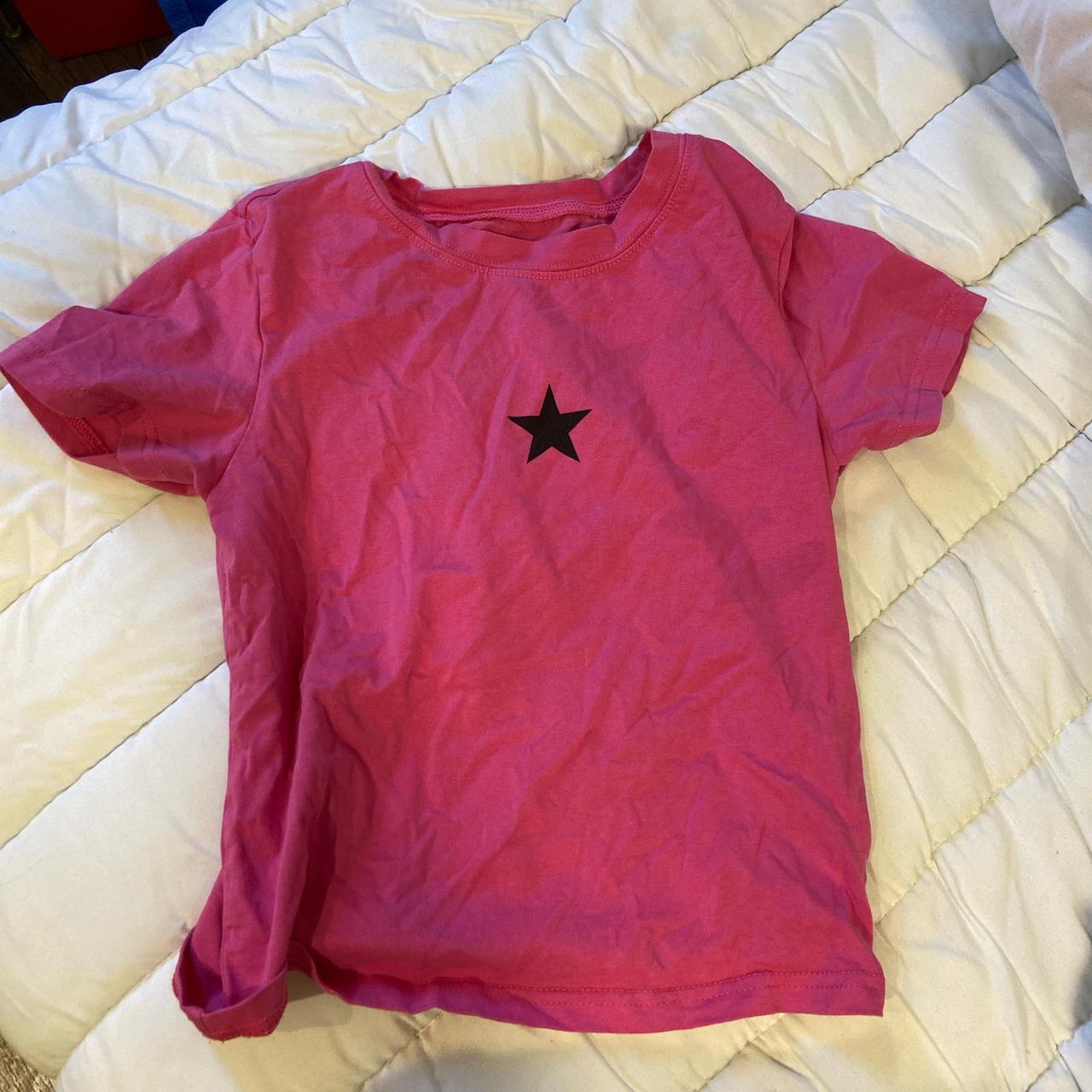 pink star tee #star #babytee - Depop
