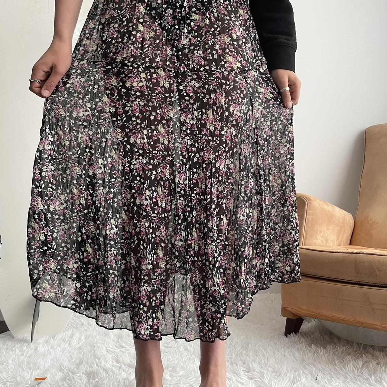 🌀gorgeous sheer micro mesh maxi skirt!!! It has an... - Depop