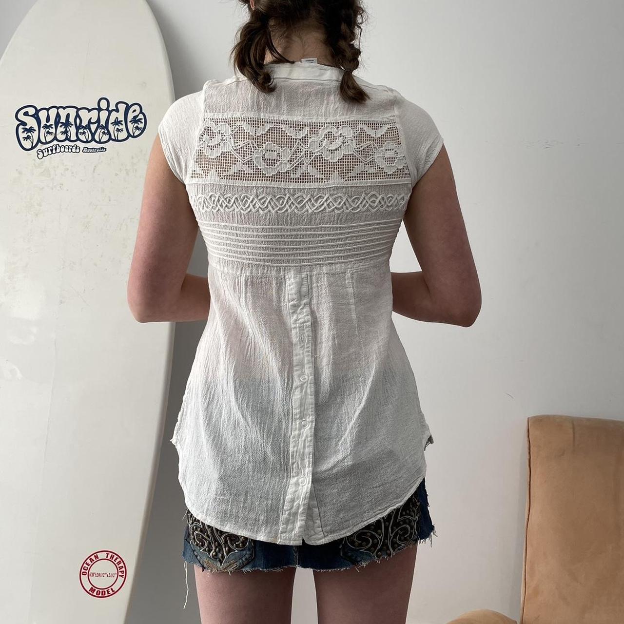 🌀 gorgeous white prairie/cottage core top! It’s made... - Depop