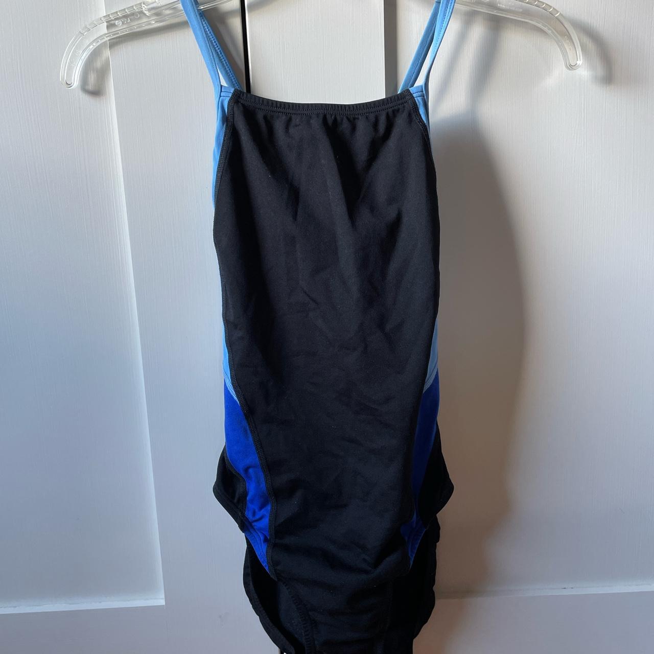 Speedo One Piece Bathing Suit SIZE: 28 #swim #speedo - Depop