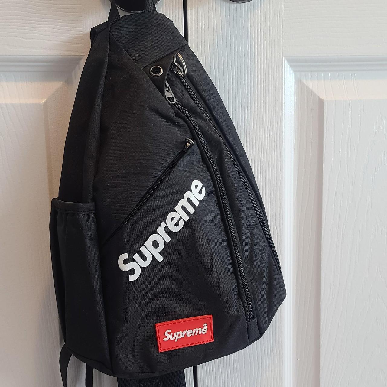 Supreme Men's Black and Red Bag | Depop