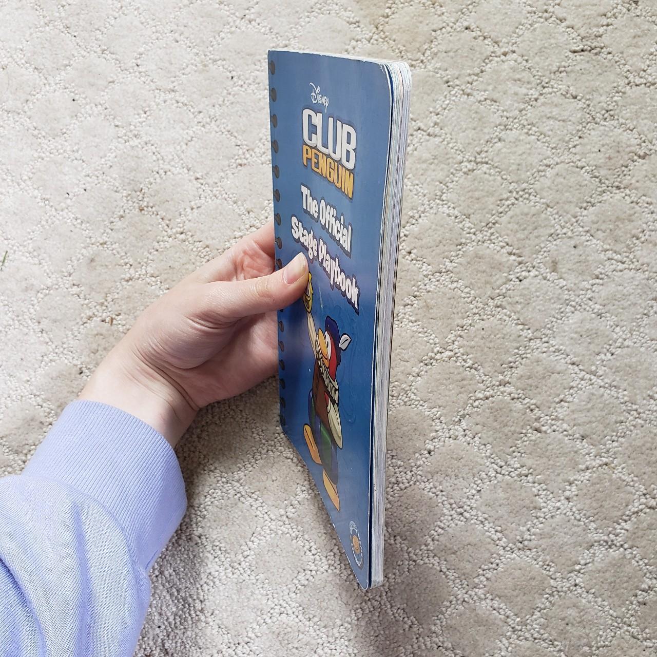 Club Penguin : The Official Stage Playbook by... - Depop