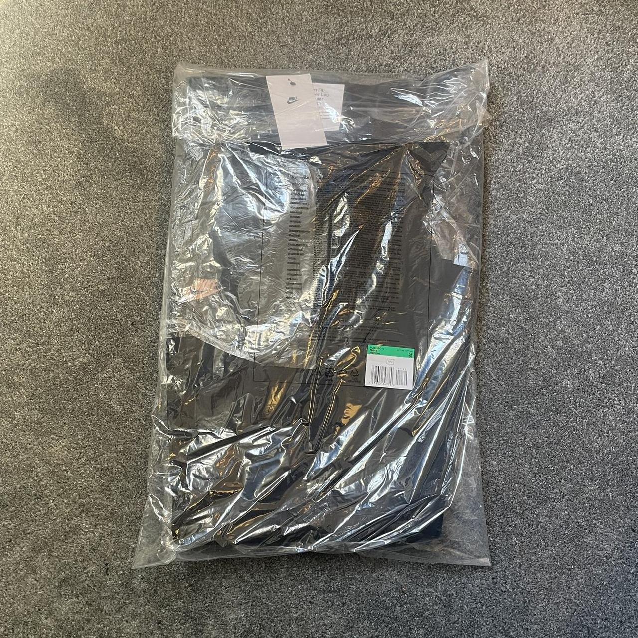 NIKE SYNA CENTRAL CEE NIKE TECH TRACKSUIT... | Depop