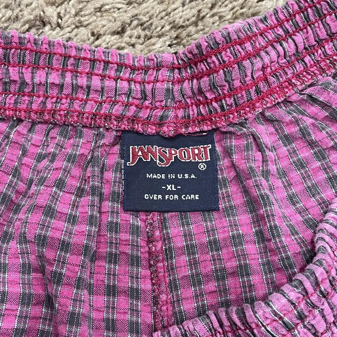 Jansport Men's Pink Shorts | Depop