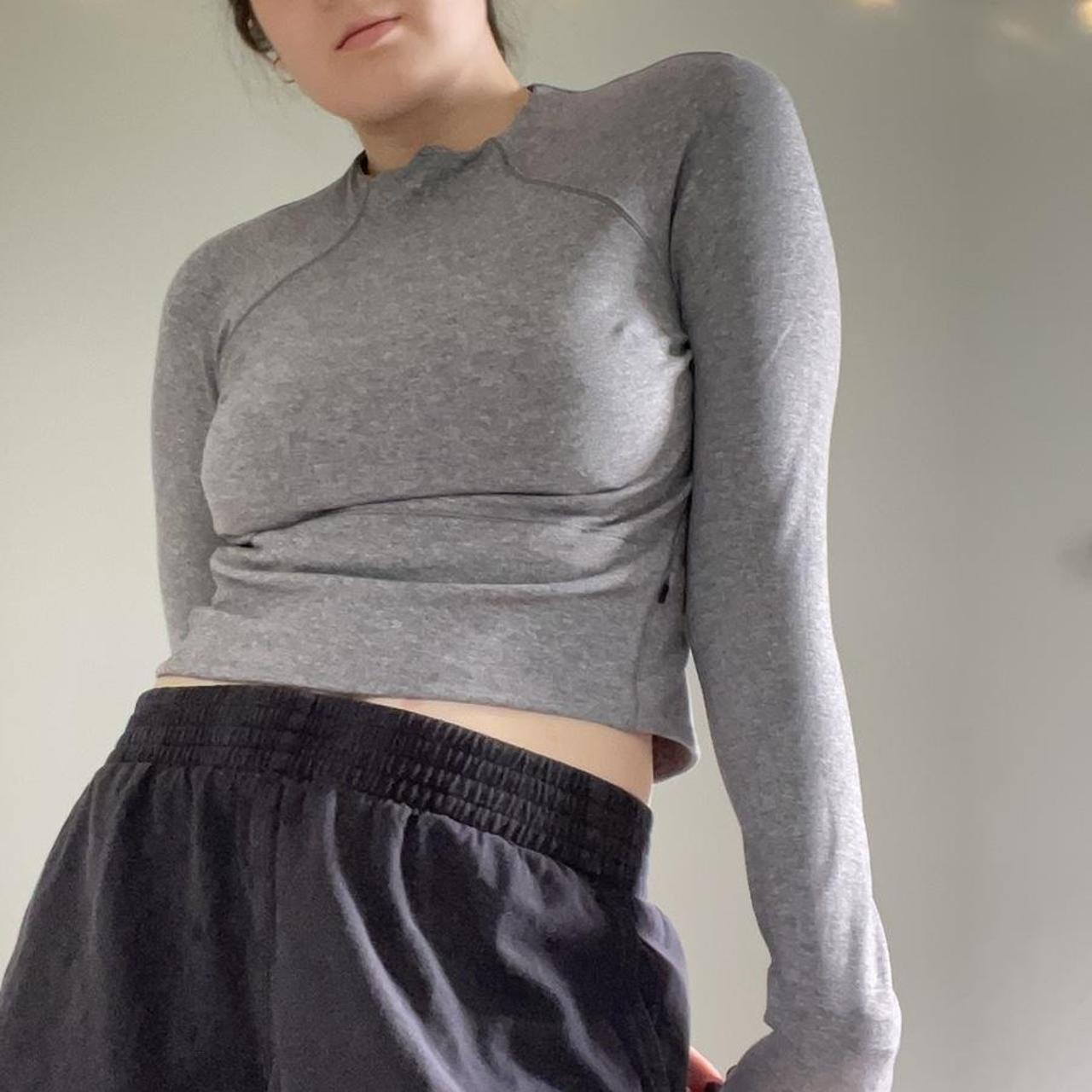 Lululemon gray mock neck long sleeve Pretty warm,... - Depop