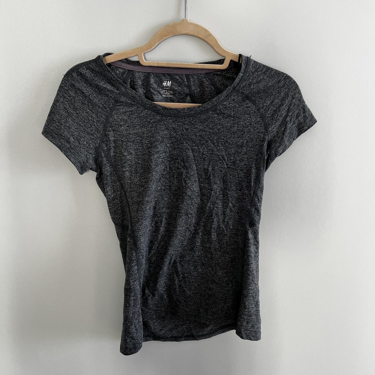 H&M sport stretchy athletic top - Depop
