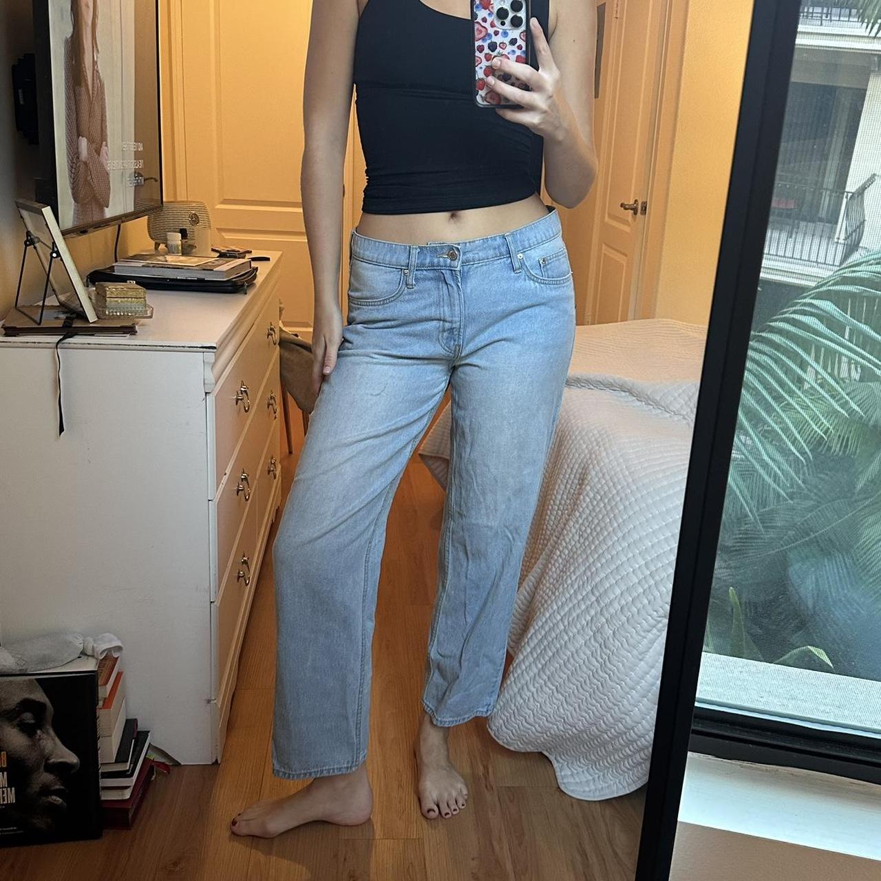 Low rise light wash jeans - Depop