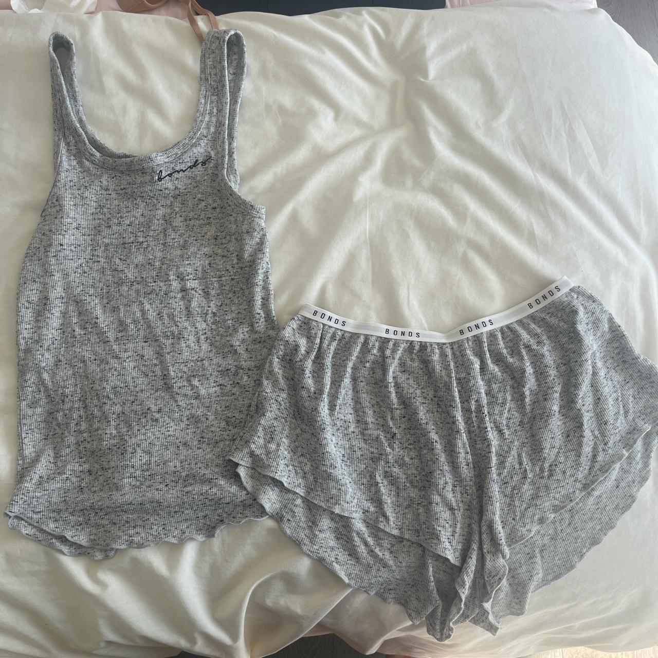 Bonds grey pj set Size - XS | Depop