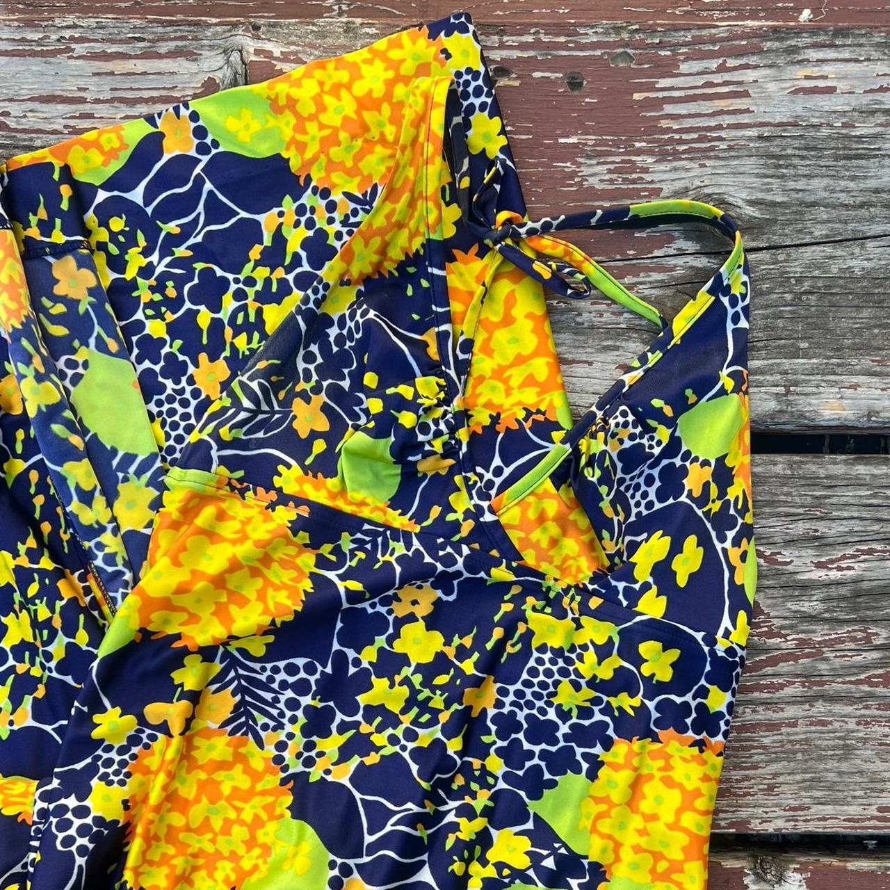 Vintage Floral Maxi Dress 🌼 This beautiful dress is... | Depop