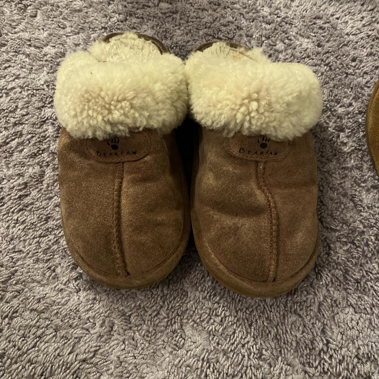 Bearpaw slippers store