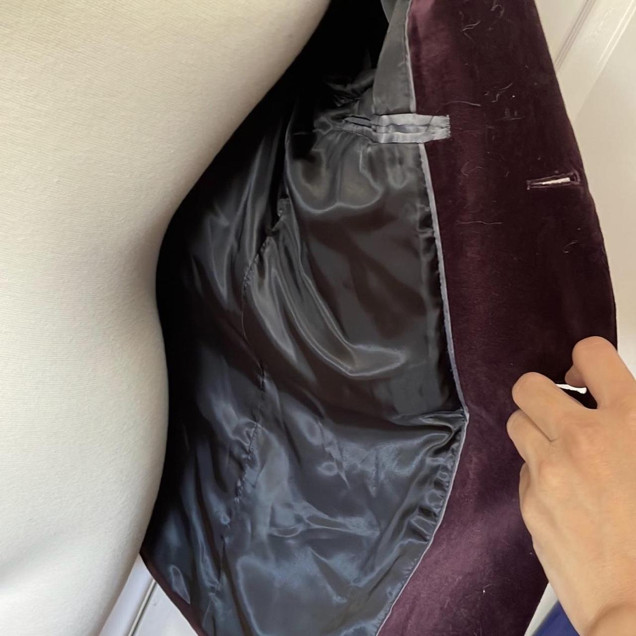 Maroon Blazer Great quality No flaws Hardly... - Depop