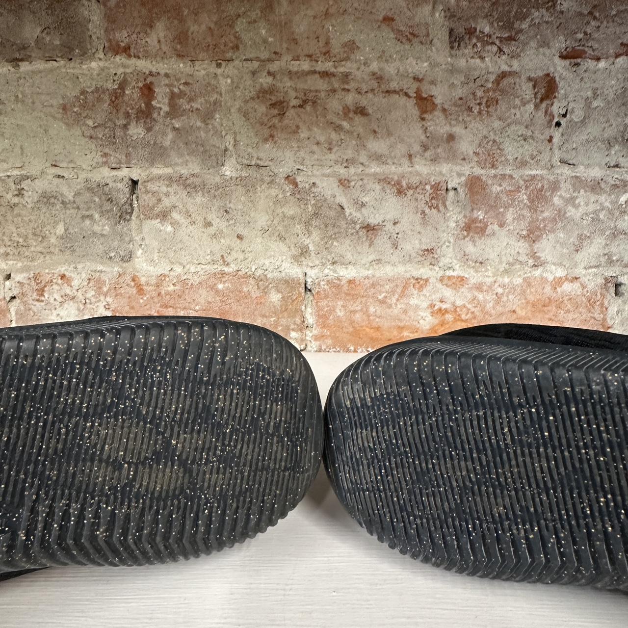 Kobe mamba rage gold stars Uk9.5/us10.5/eu44.5 Style... - Depop