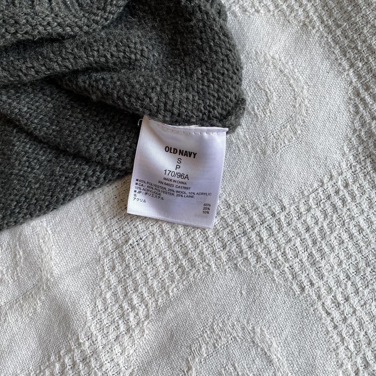 Size Small Old Navy thick grey sweater soft and... - Depop