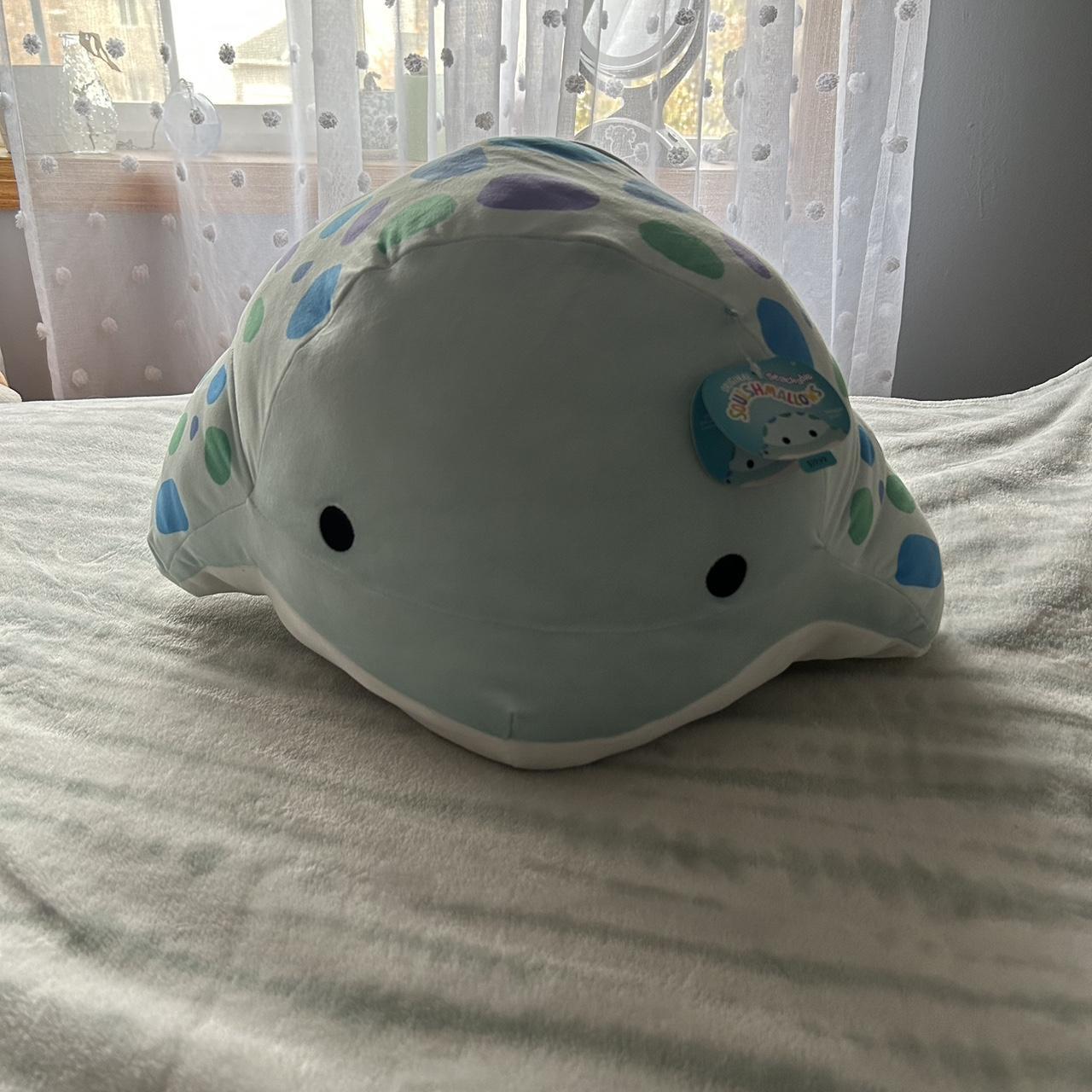 squishmallows 20” stackable maggie the stingray!! i... - Depop