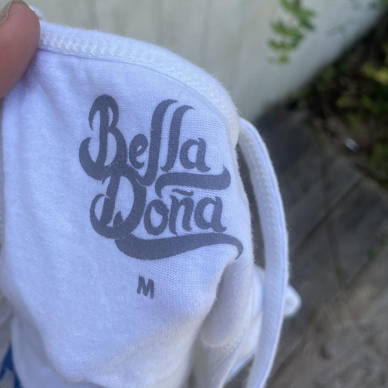 Super cute modelo tank top— love it just have a top... - Depop