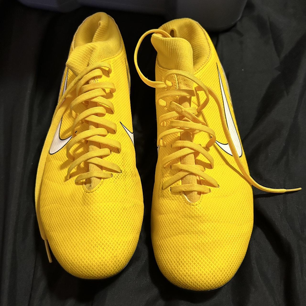 Nike yellow soccer cleats 7.5 - Depop