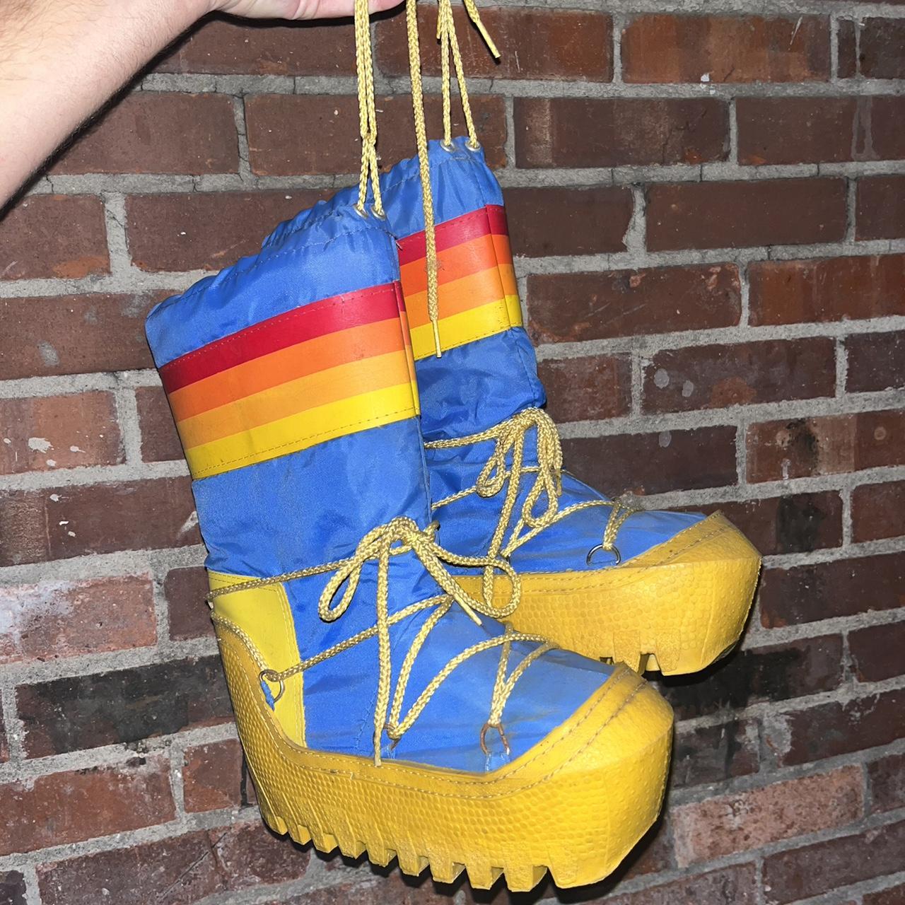 Vintage 1970s 80s moon boots winter snow boots... - Depop
