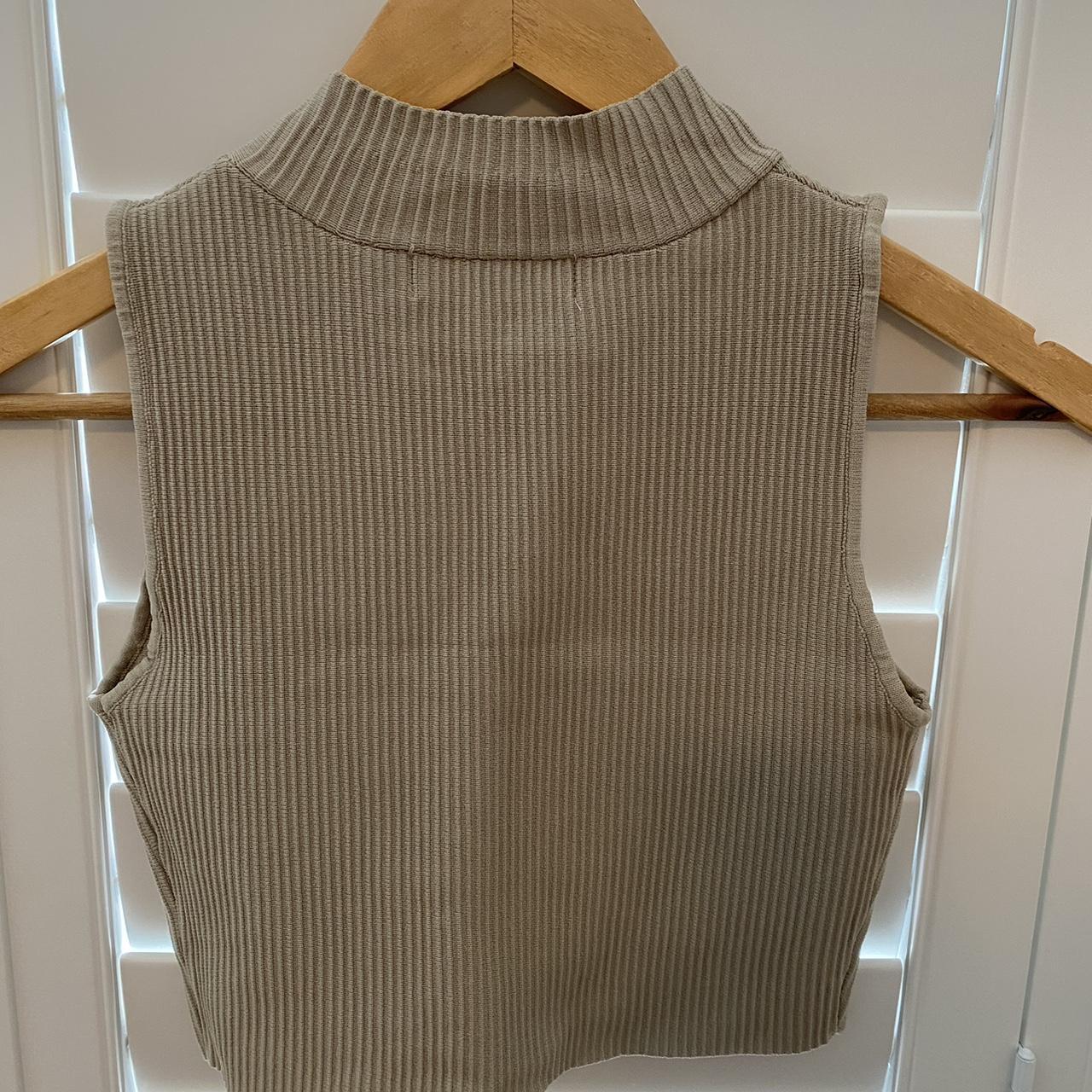 Glassons high neck top size xs worn once - Depop