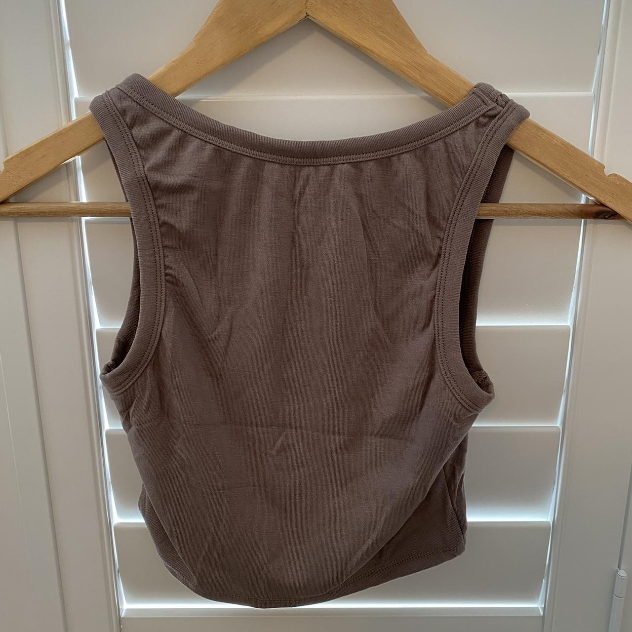 white fox crop top size xs worn a few times - Depop