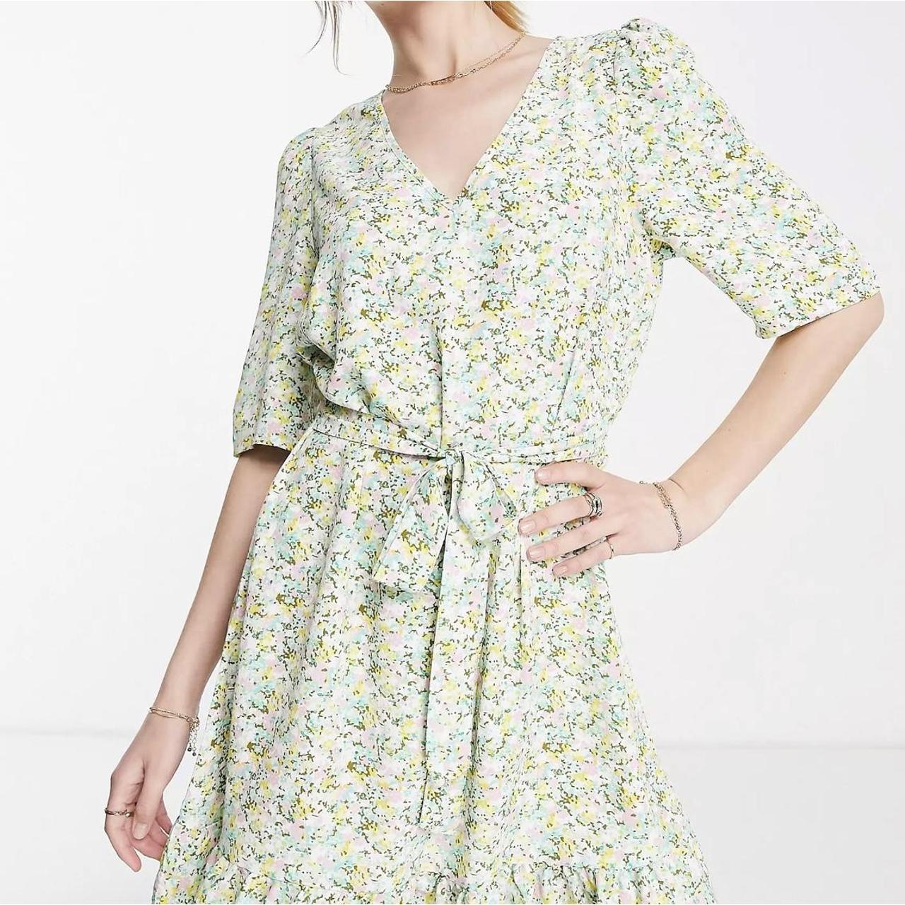 Vero Moda Women's Dress | Depop