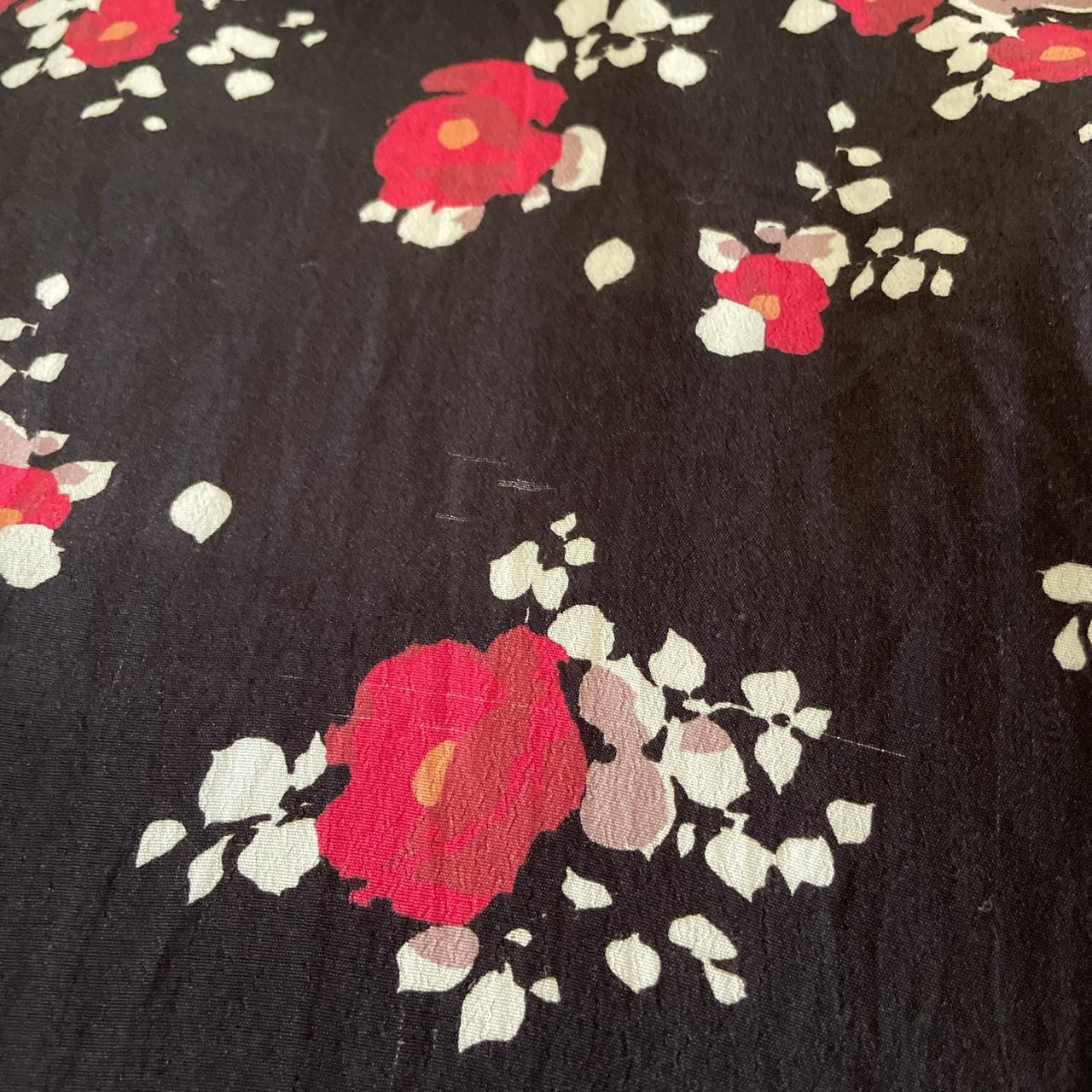 Flynn Skye Women's Dress | Depop