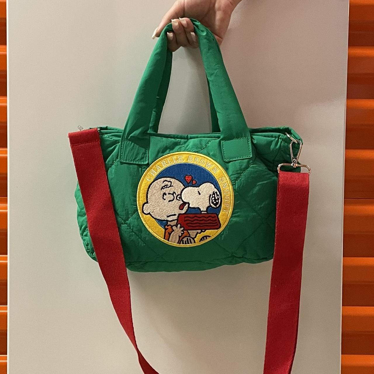 Peanuts charlie brown and snoopy puffy handbag with... - Depop