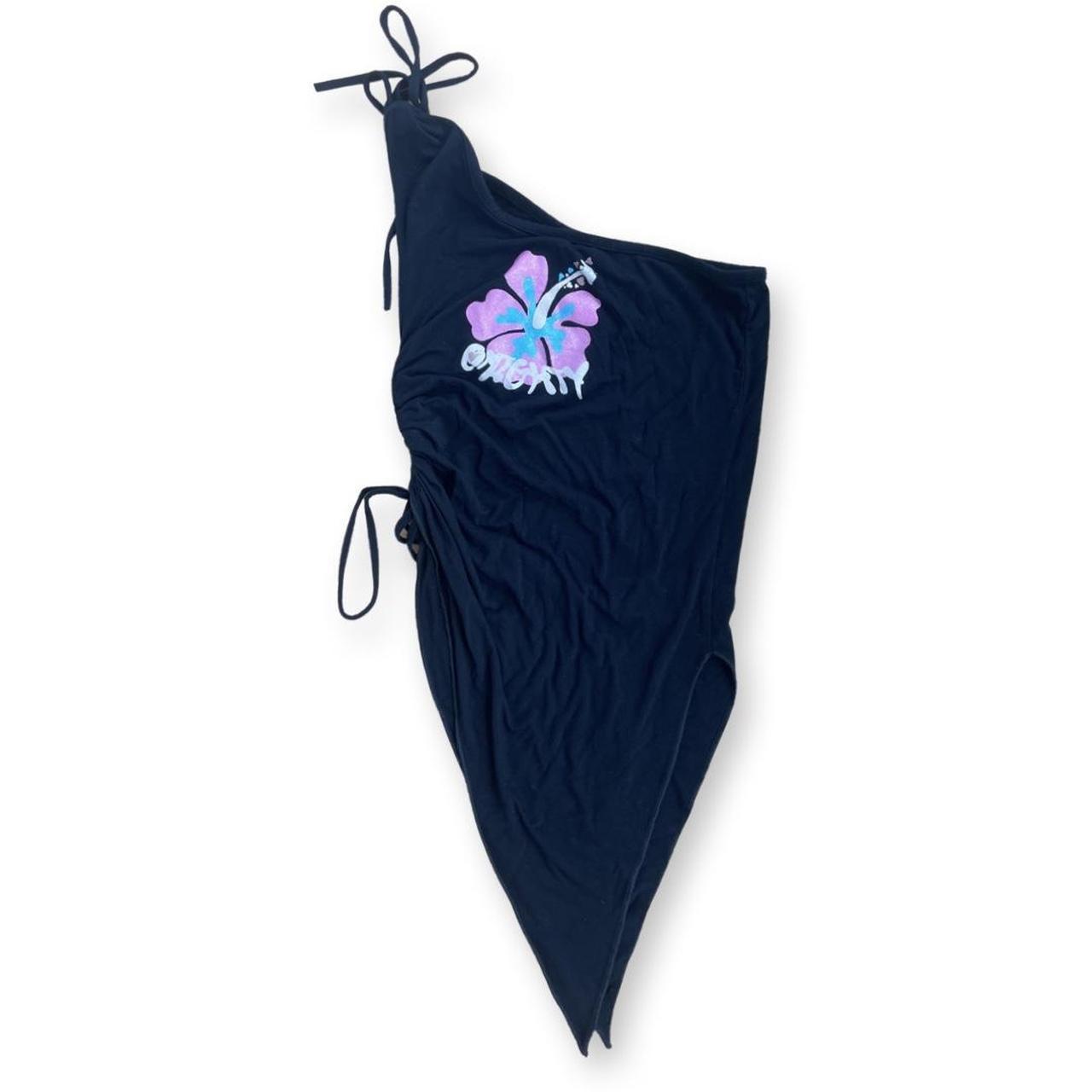 O-MIGHTY Women's Black and Pink Blouse | Depop