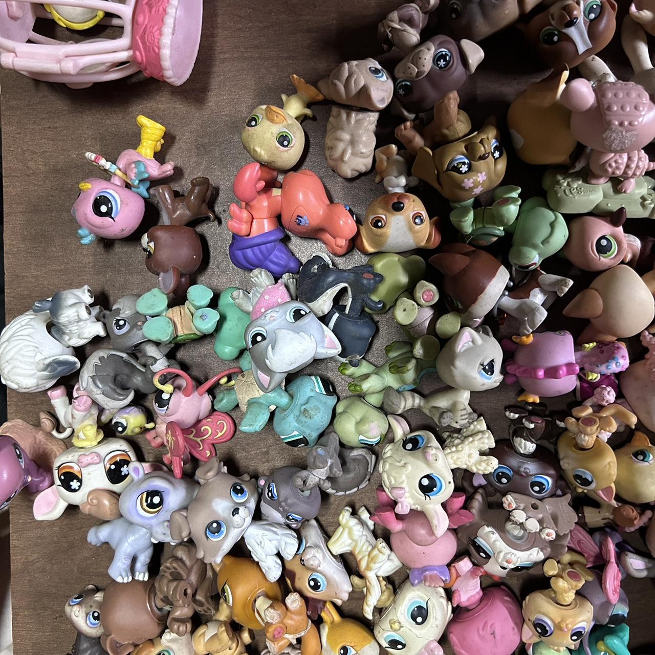 DO NOT BUY THIS LISTING updated pictures for my LPS... | Depop