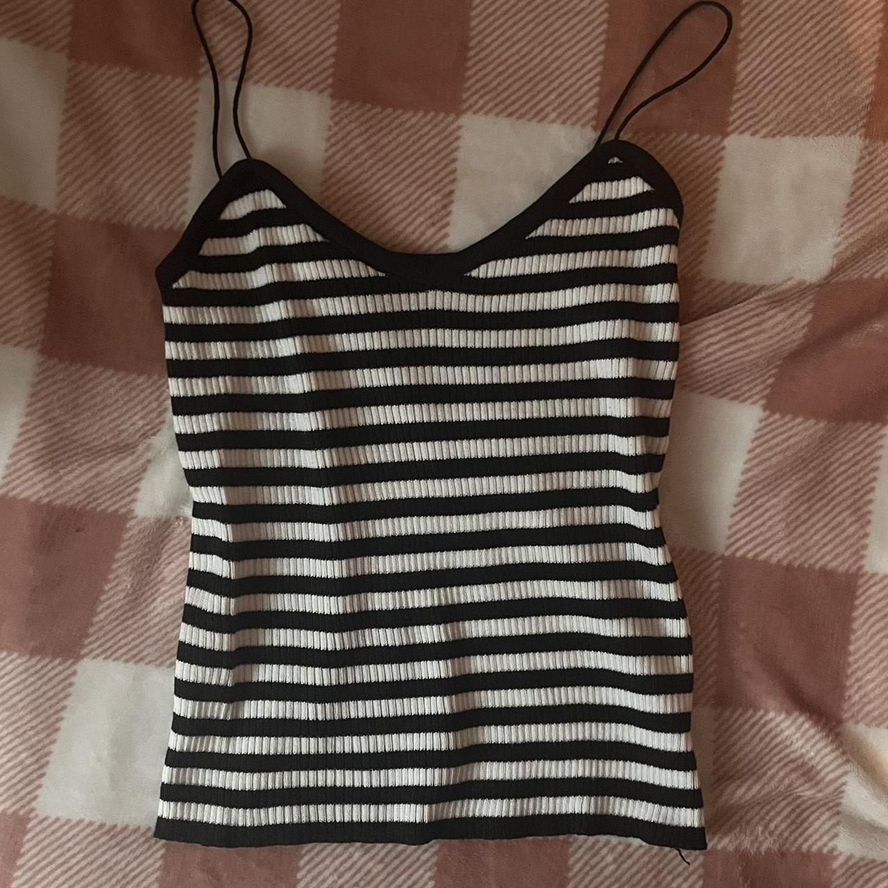 Striped spaghetti strap top xx Size 10/8 very good... - Depop