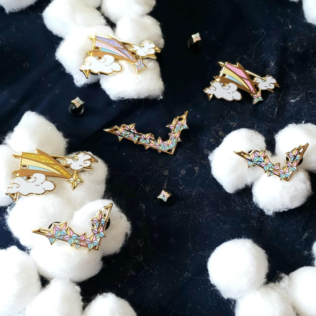 Pair of Small Primogem Frame enamel pin by Dreamer... - Depop