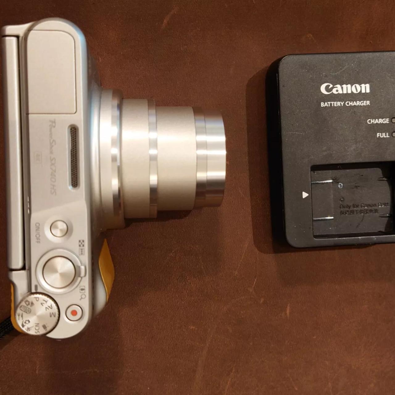 Canon PowerShot SX740 20.3MP HS Digital Camera with... - Depop