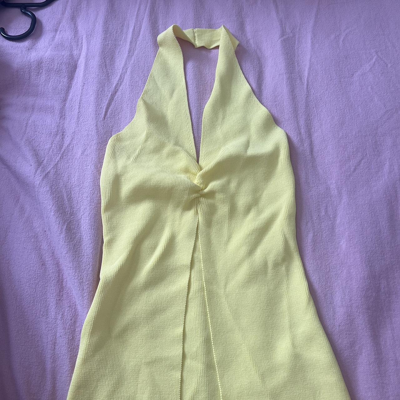 Glassons halter top YELLOW! Size 8 Never worn.... - Depop