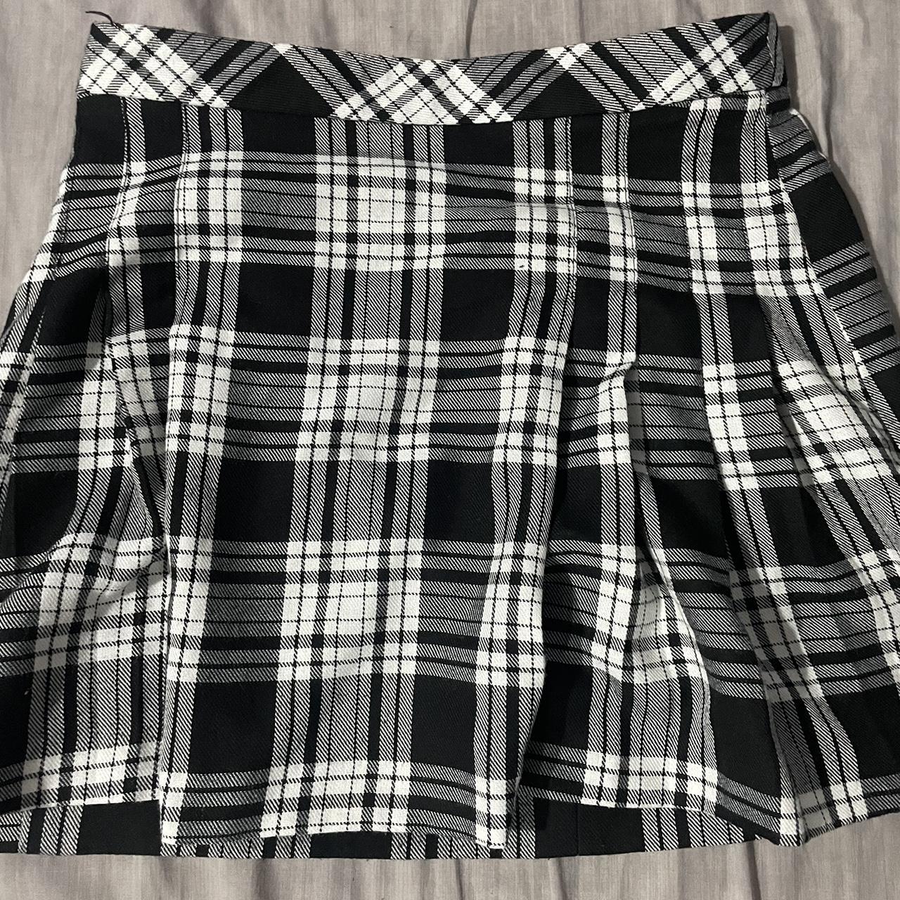 black and white checkered skirt size 8 - pleated at... - Depop