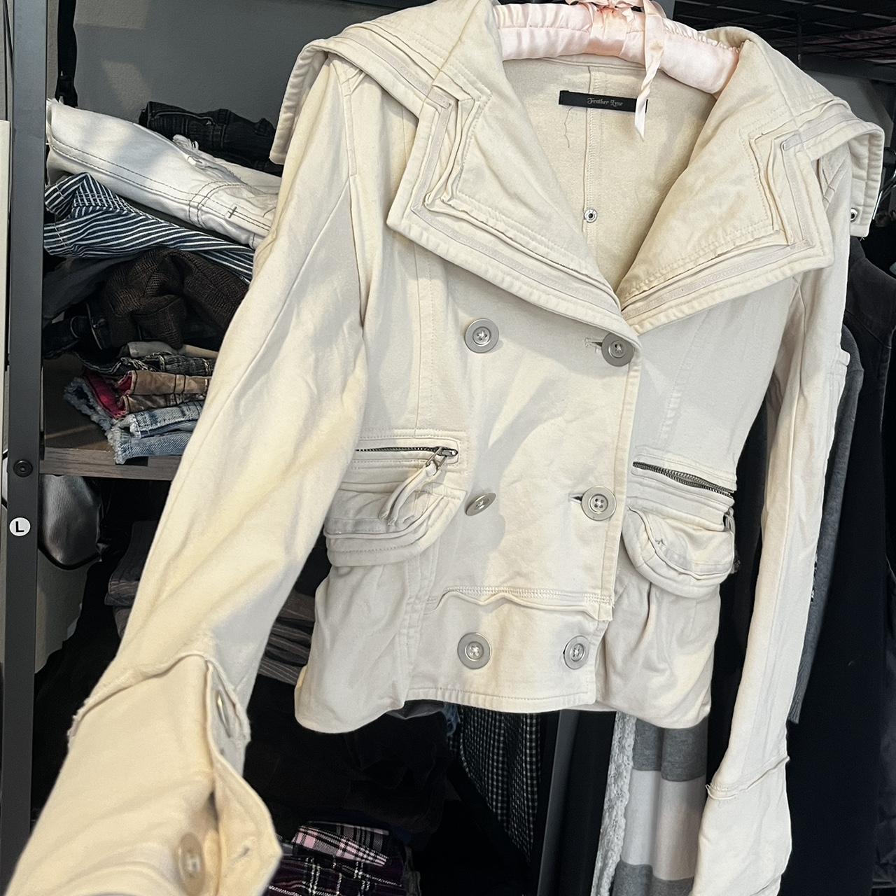 Cutest cream colored coat w/ oversized collar & lots... - Depop