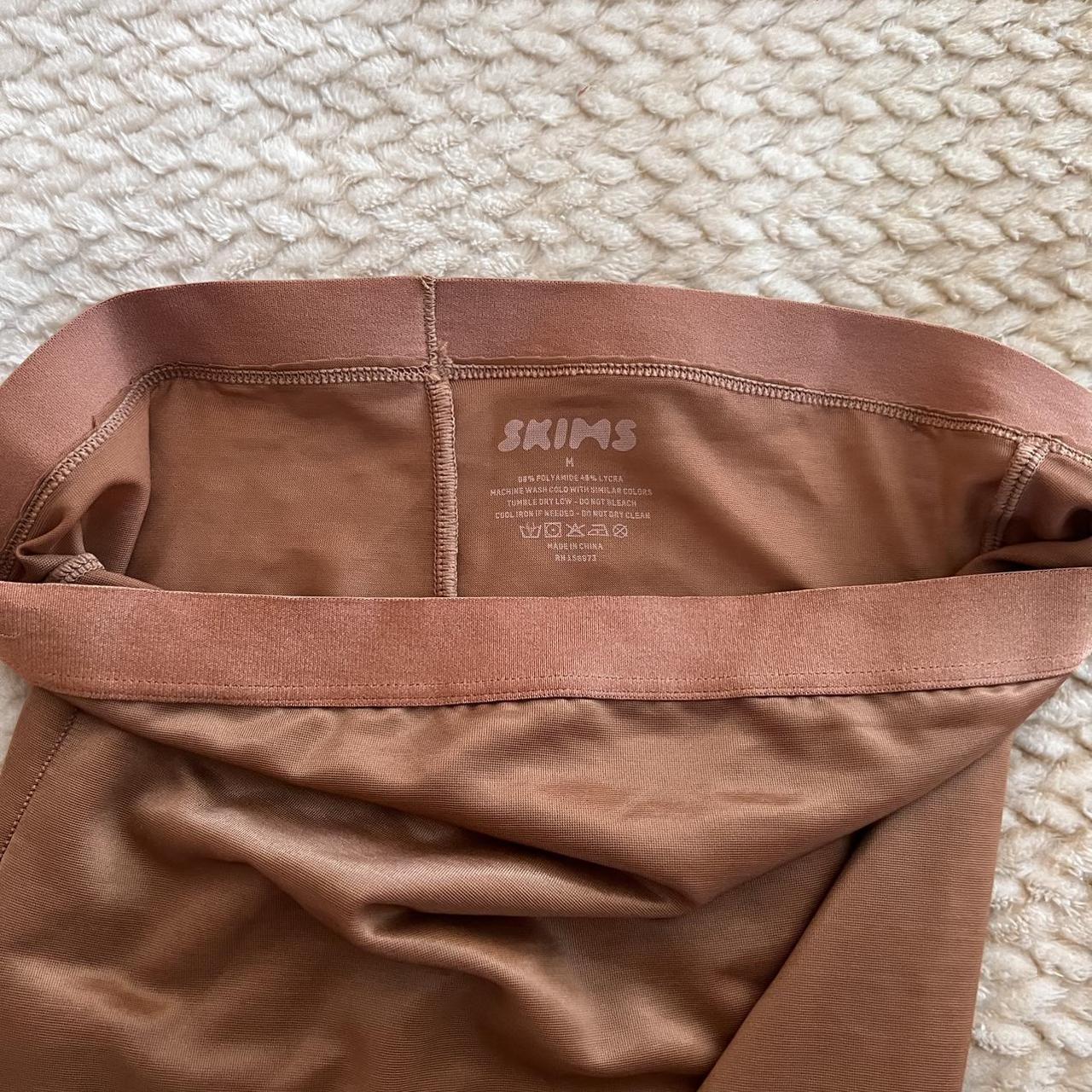 Skims Strapless Bronze Shapewear 🤎 Size Medium but... - Depop