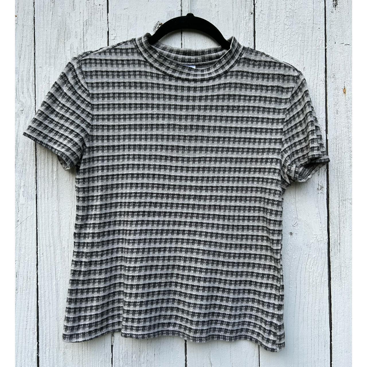 No Boundaries Pixelated Mock Neck Top // 51% Cotton... - Depop