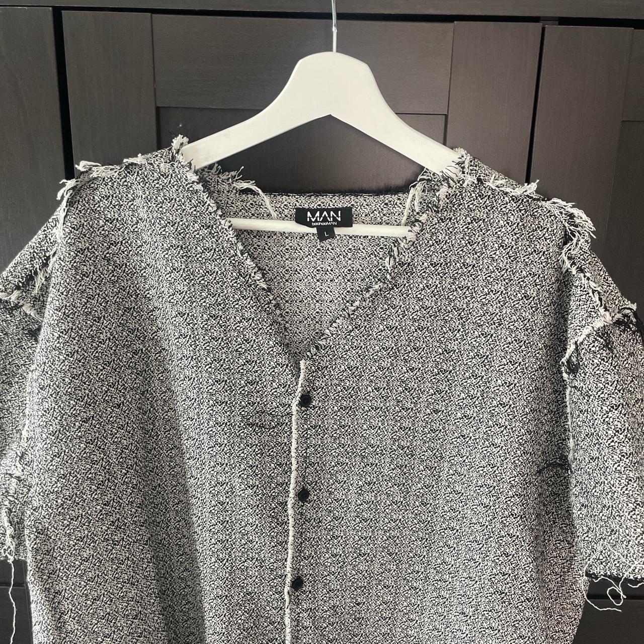 Boohoo MAN Oversized rip style Jersey. Worn once. - Depop