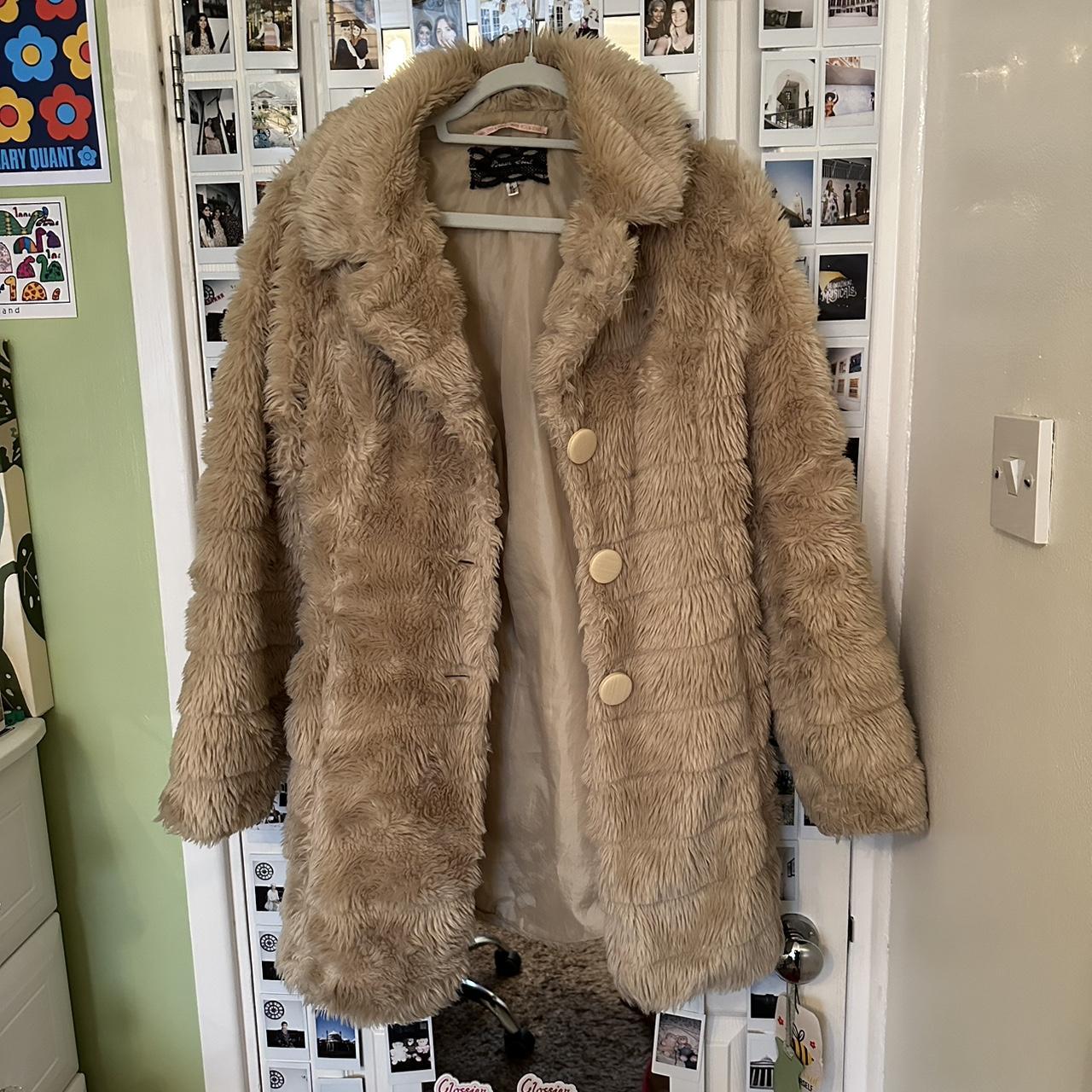 brave soul medium faux fur brown coat with buttons -... - Depop