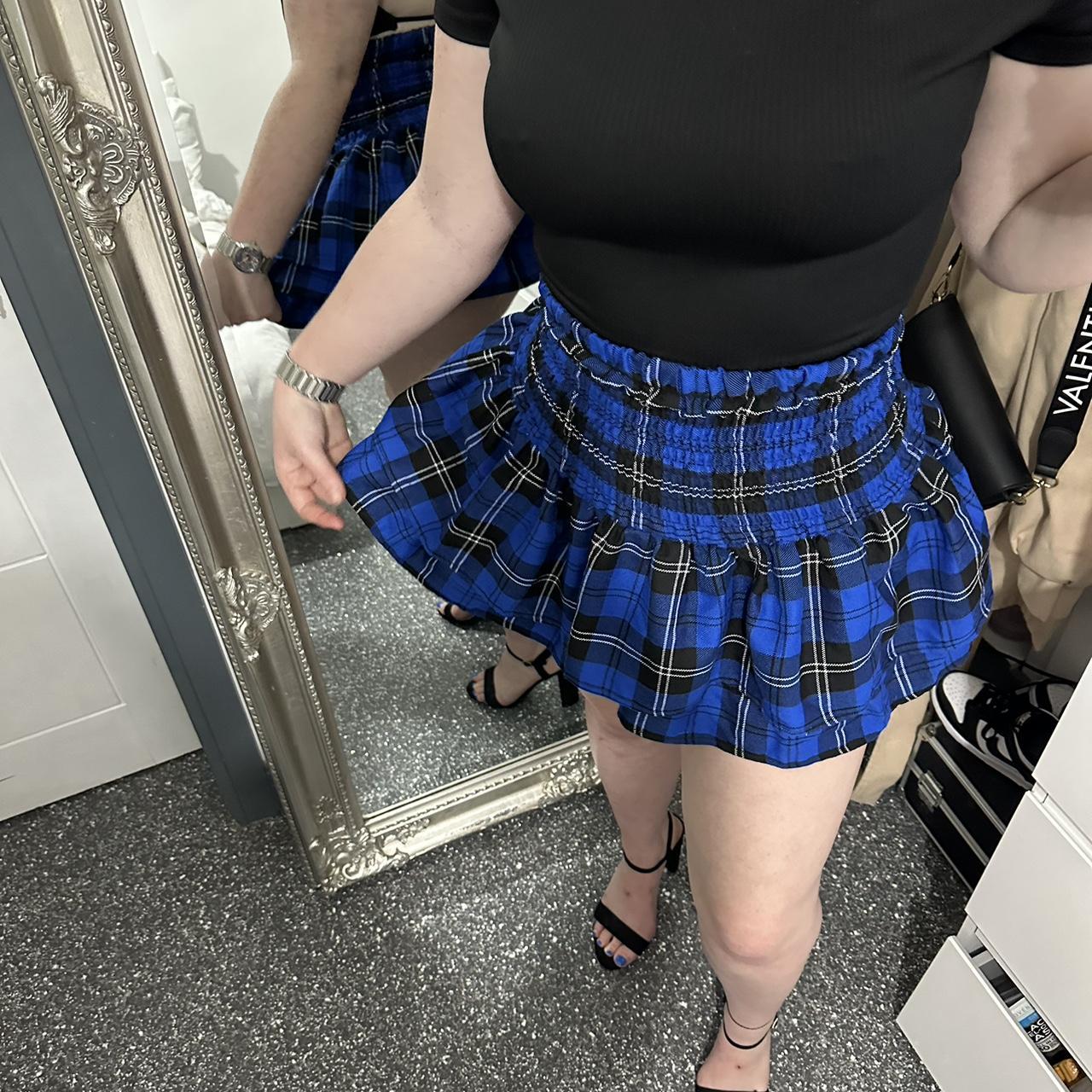 Royal blue tartan rara skirt x Would fit a 6-8 - Depop