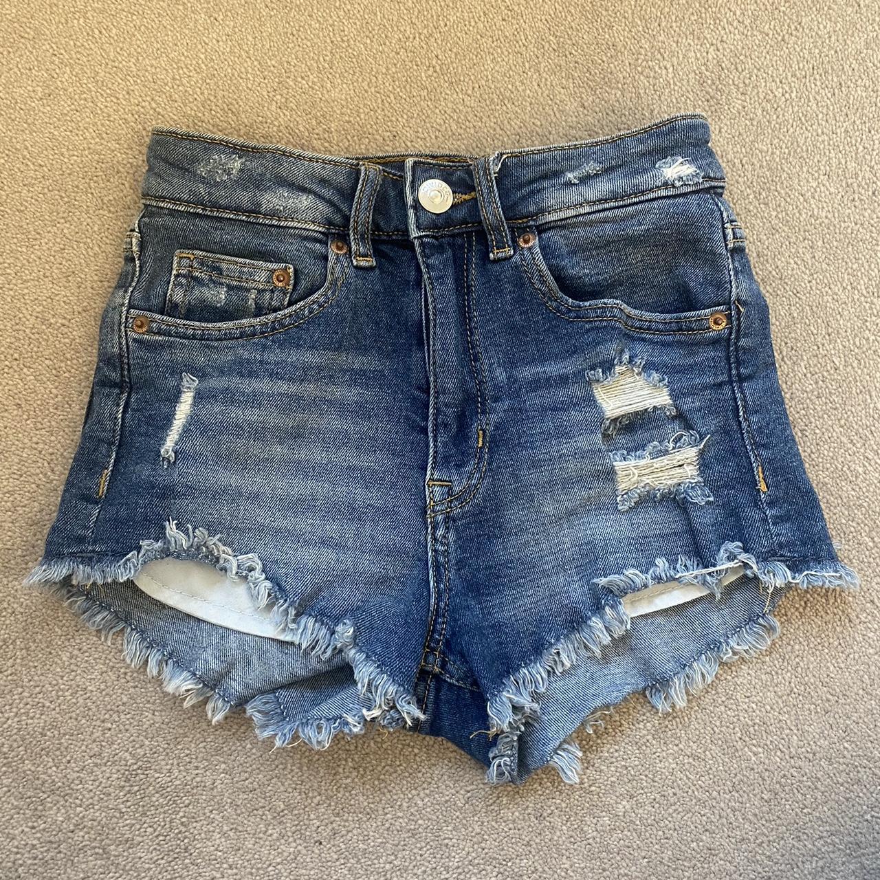 High rise ripped denim shorts Size 4, perfect... - Depop