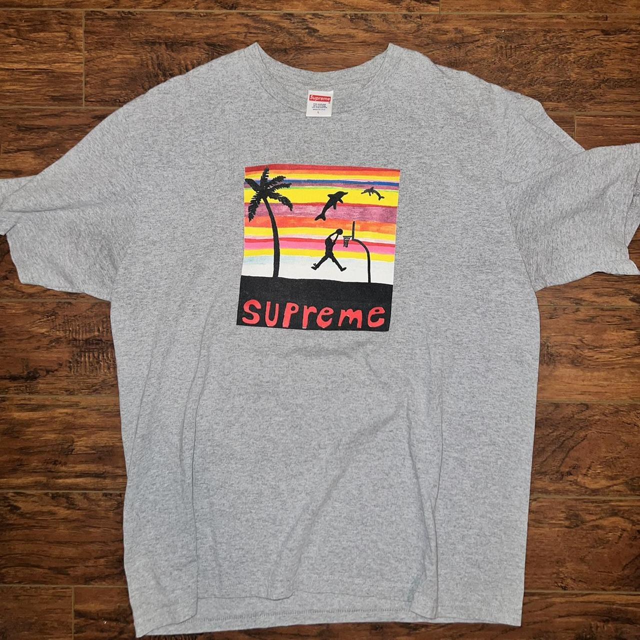 Supreme “dunk” tee Sz L Great condition #supreme... - Depop
