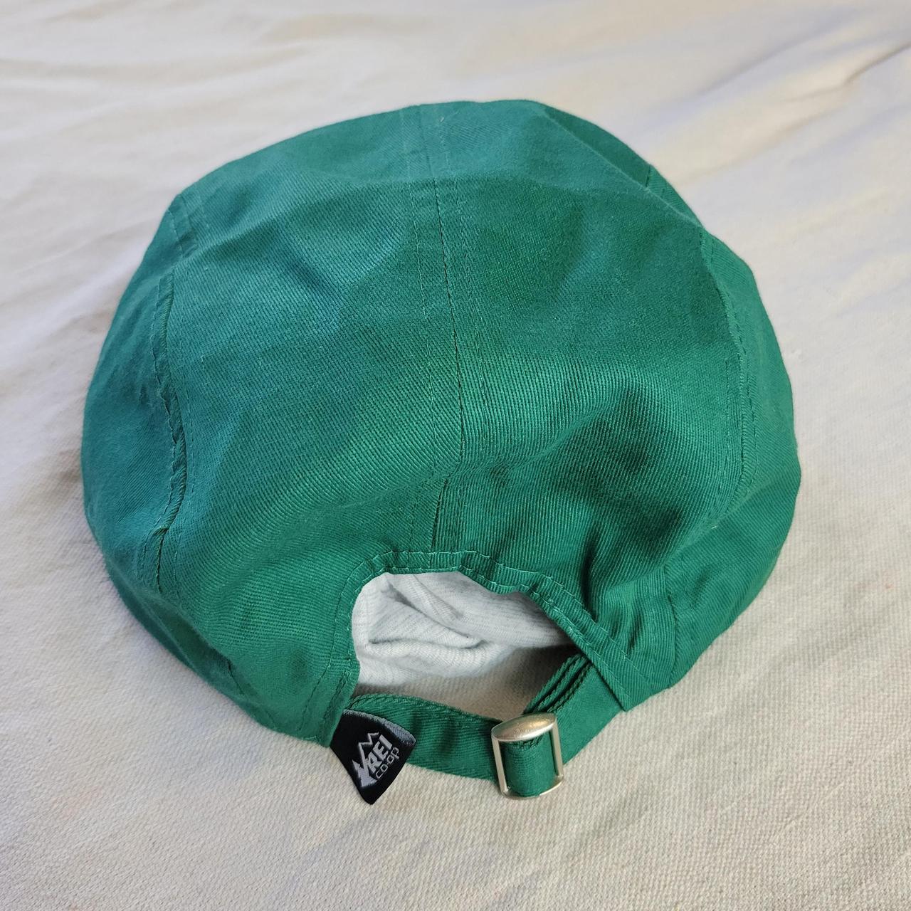 Green five panel hat REI Super cool forest green... - Depop