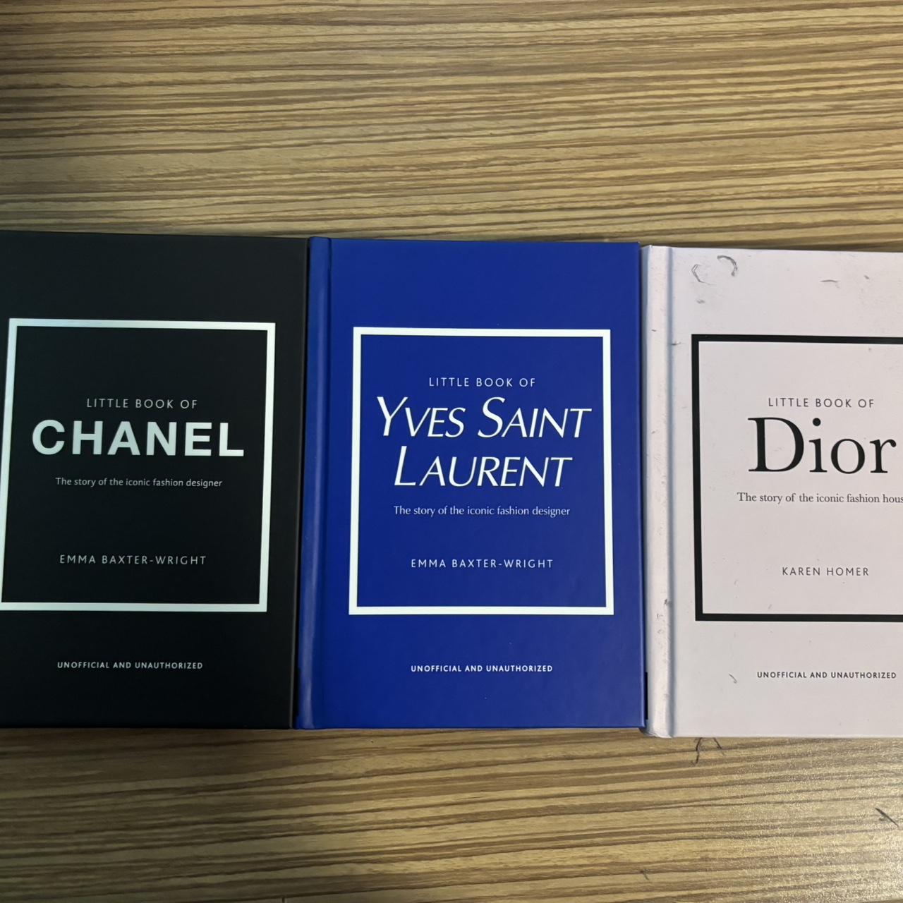 three set of books - Depop