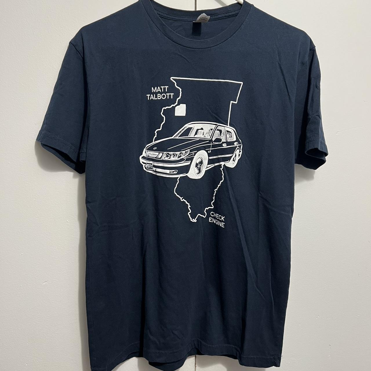 HUM Men's Navy and White T-shirt | Depop