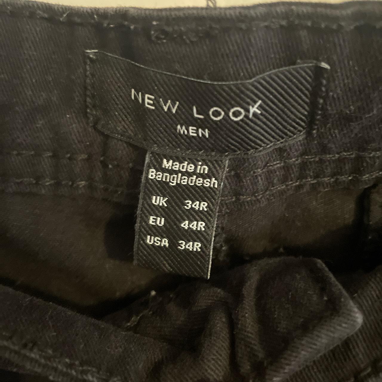 Men’s black New Look cargo trousers Size: 34R Worn... - Depop