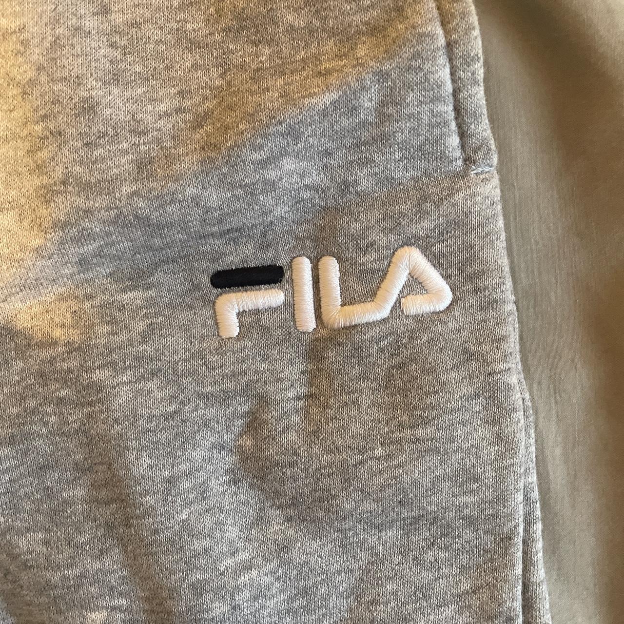 Men’s grey Fila shorts Size: S Excellent... - Depop