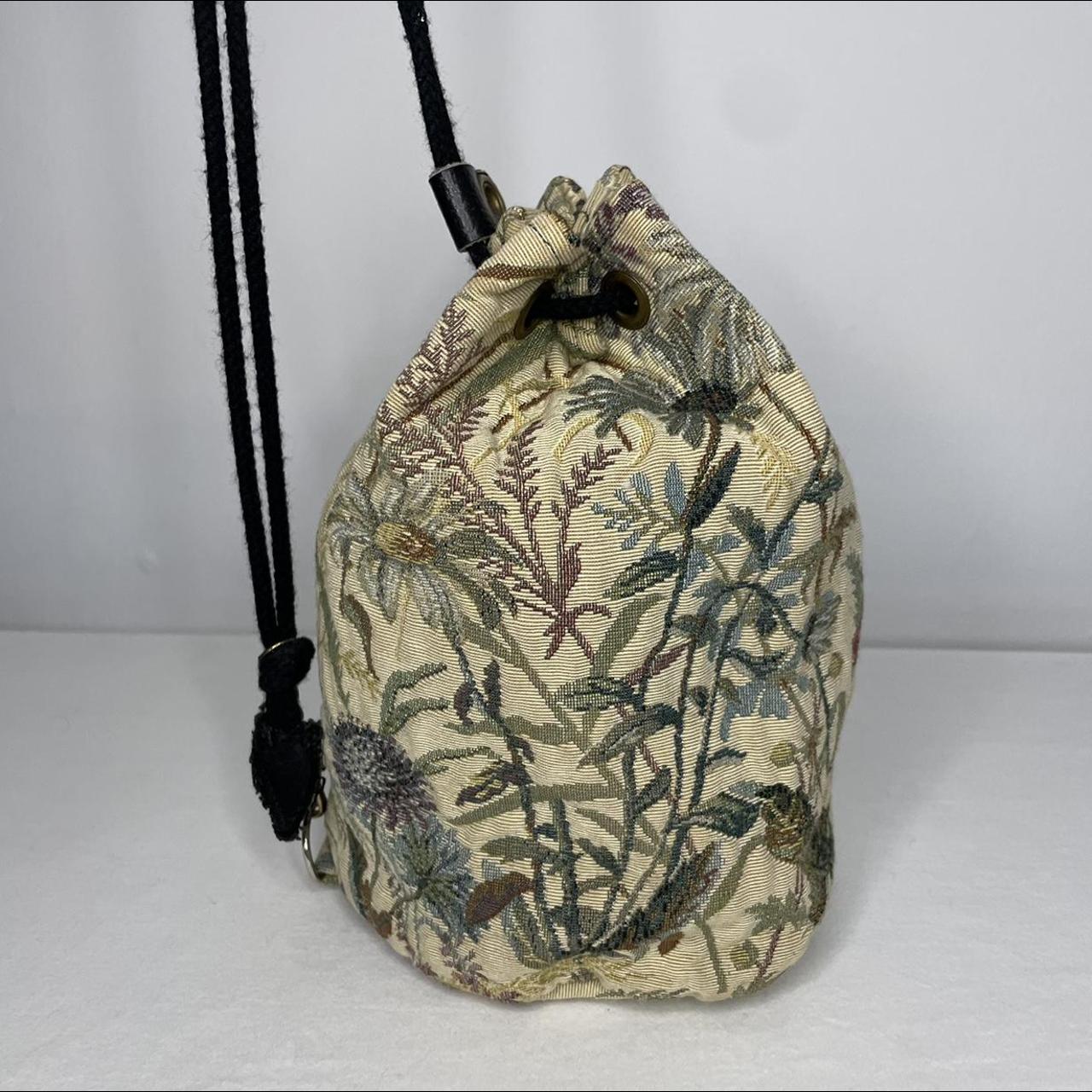 Vintage Floral Embroidered Drawstring Bag FREE UK... - Depop