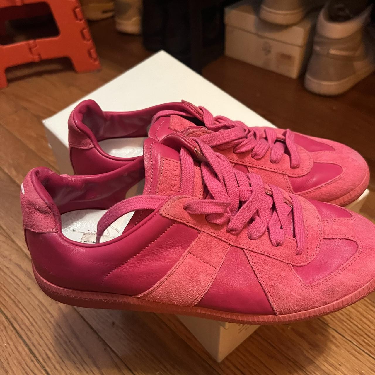 Maison Margiela Women's Pink Trainers | Depop